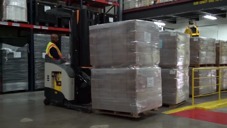 Video: FEMA Distribution Center B-Roll FEMA Distribution Center on the ...